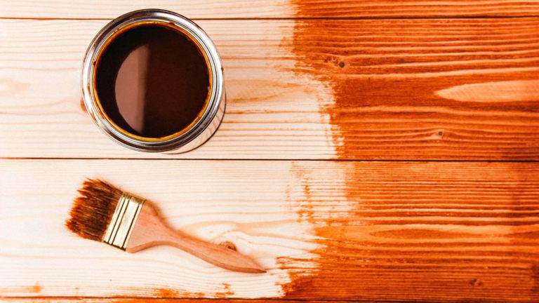 Verniz e Stain: qual a diferença? | GoldenCor